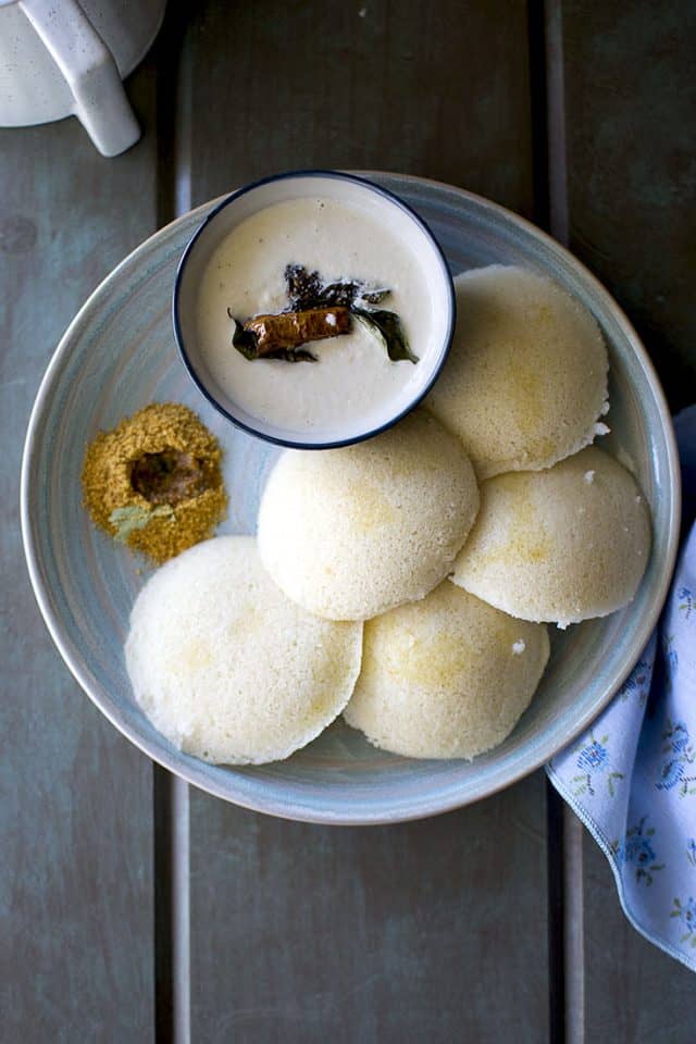 Idli with Idli Rava | Tips to make perfect idli in Cold Weather ...