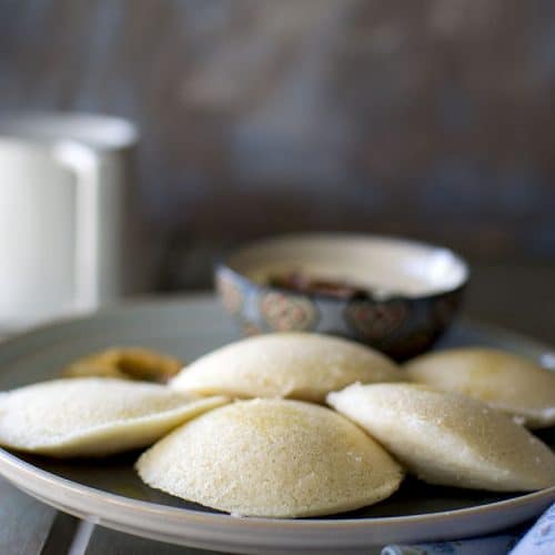 Idli with Idli Rava | Tips to make perfect idli in Cold Weather ...