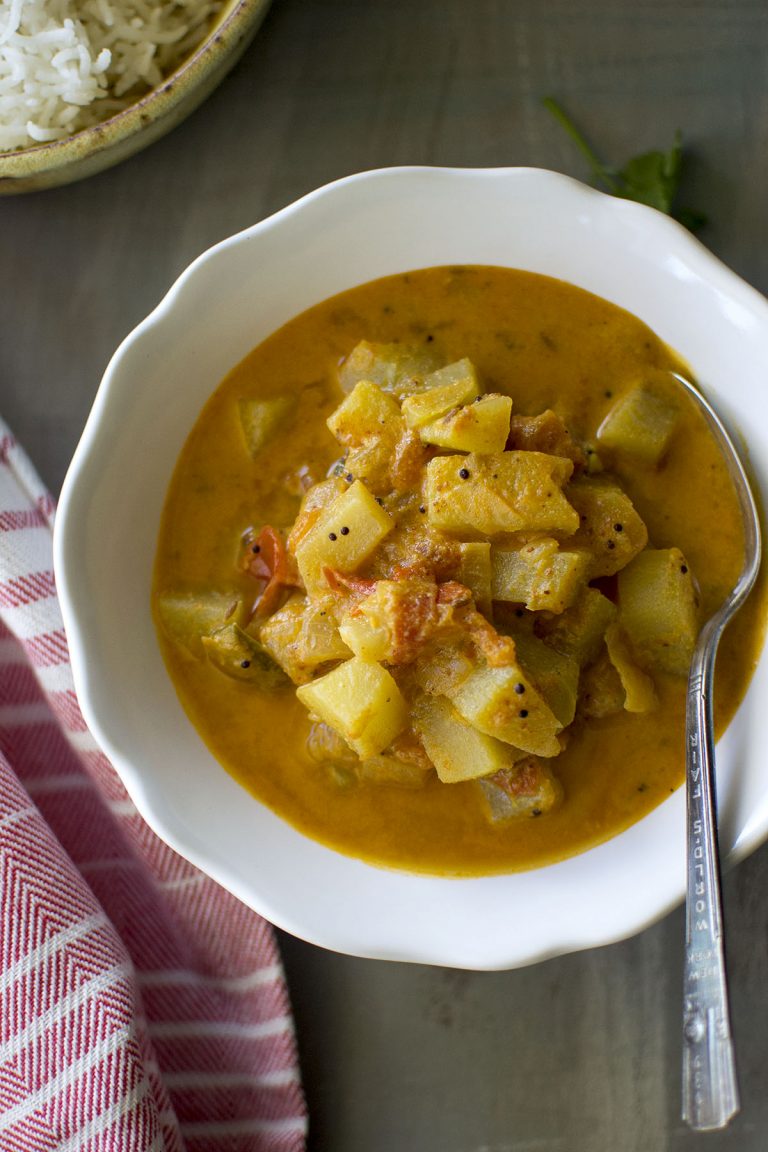 Chayote Curry Recipe | Chow Chow Masala Curry | cookshideout