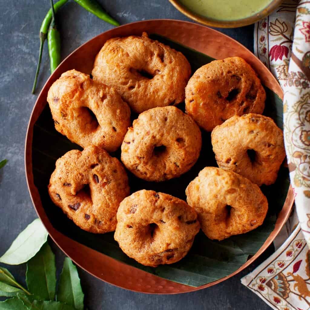Instant Vada Recipe using Urad dal flour | Cook's Hideout