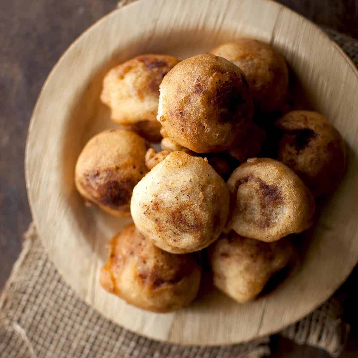 Purnam Boorelu | Andhra Style Poornalu Recipe | Cook's Hideout