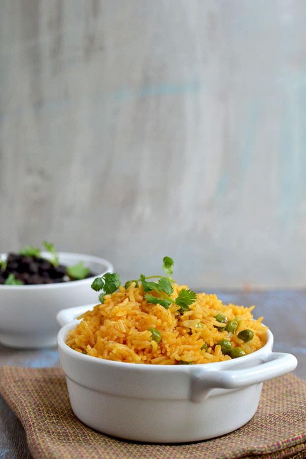 Cuban Style Yellow Rice (Vegan recipe) | cookshideout