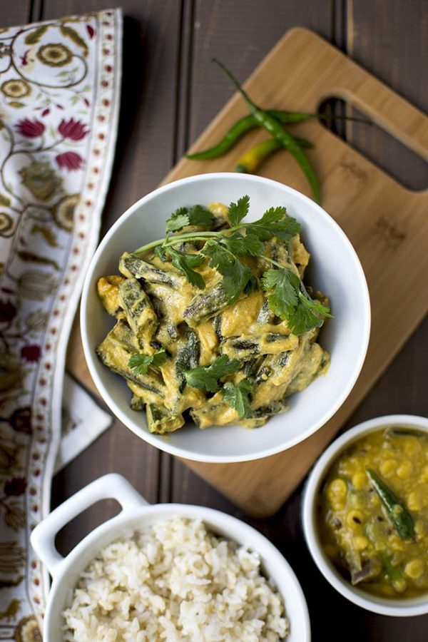 Doi Dharosh (Bengali Okra in Yogurt gravy) Recipe | cookshideout