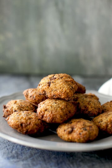 Alasanda Vada Recipe | Black Eyed Peas Fritters | Cook's Hideout