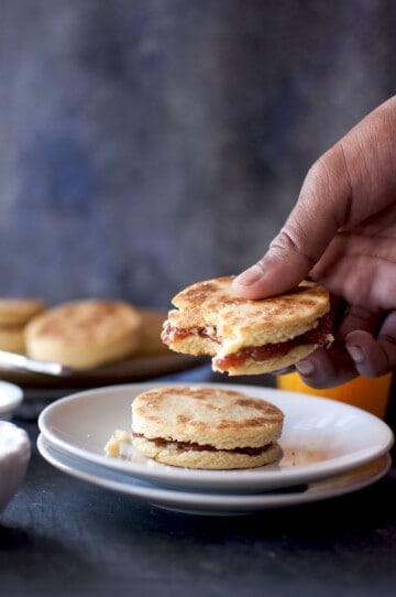 Moroccan Harcha | Semolina Flatbread Recipe | Cook's Hideout